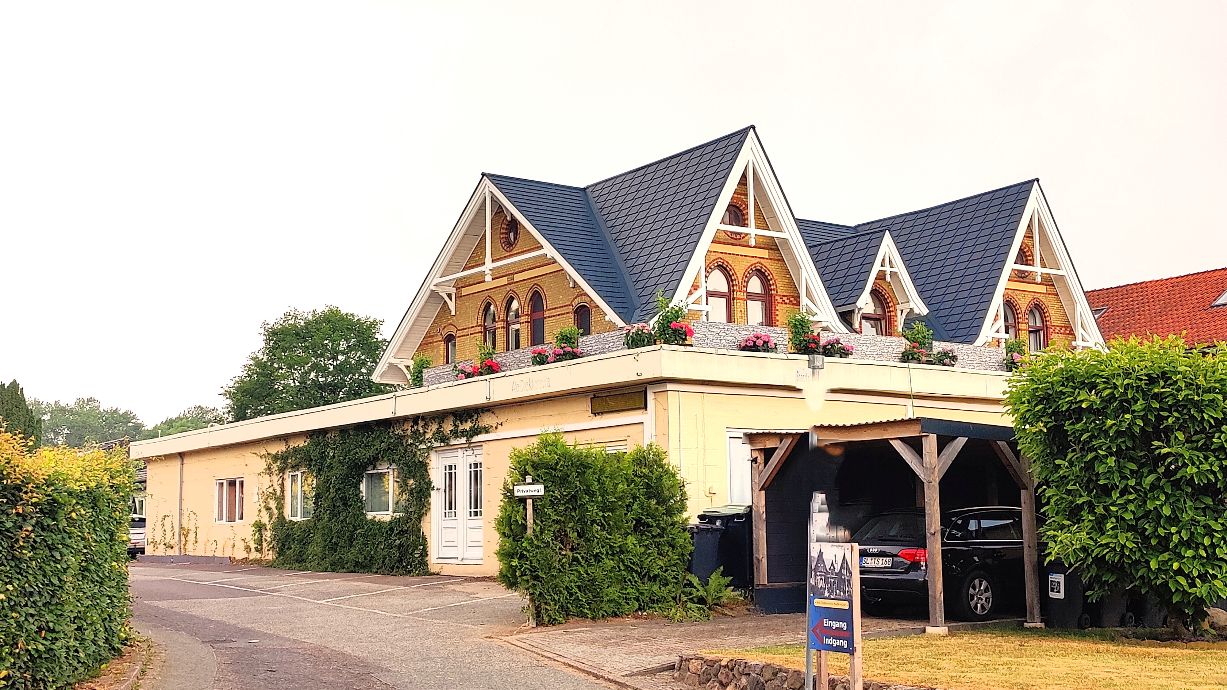 AKZENT Hotel Alte Direktionsvilla - Willkommen